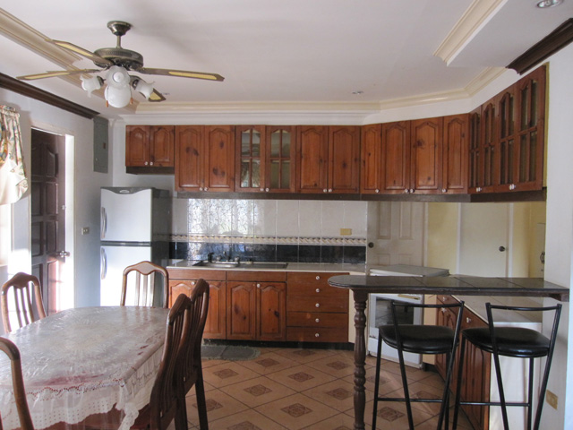 Mactan-house-247-kitchenaw | Mactan Properties