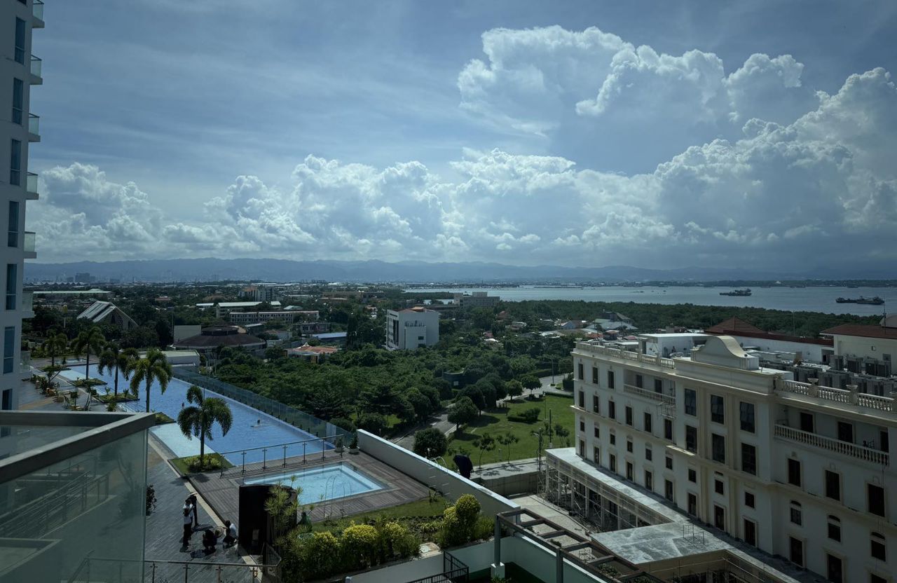 Studio Condo 643 at 8Newtown Boulevard overlooking the pool | Mactan ...